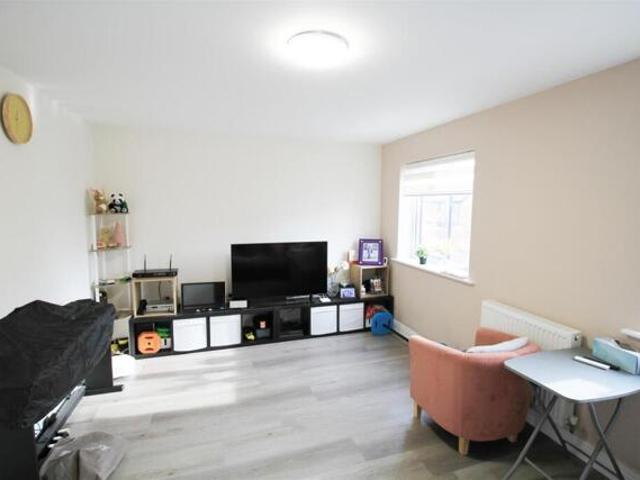 House 4 Bedroom For Sale Denton Greater Manchester 320000 ES101025899