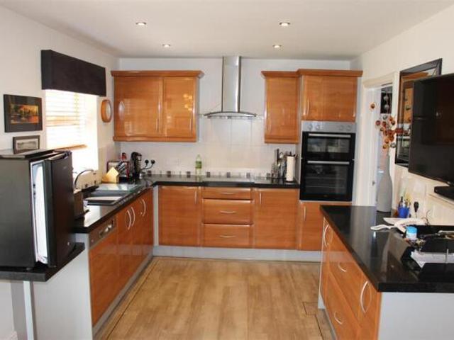 House 4 Bedroom For Sale Derby Derbyshire 399000 ELS99642109