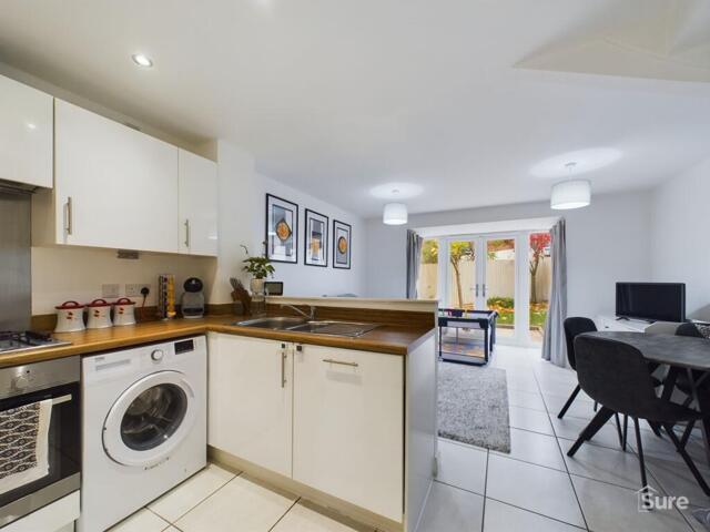 House 4 Bedroom For Sale Derbyshire Derbyshire 245000 ELS99277868