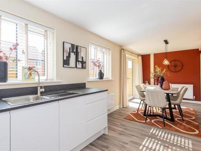 House 4 Bedroom For Sale Desborough Northamptonshire 370000 ES101856010