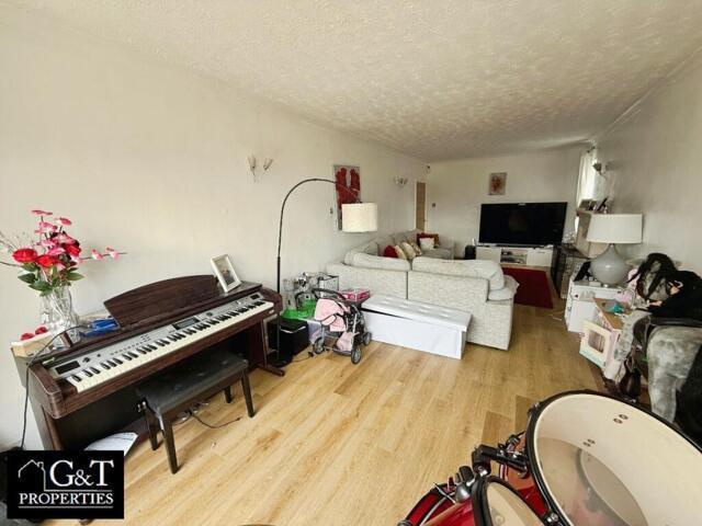 House 4 Bedroom For Sale Dudley West Midlands 385000 ES99608424