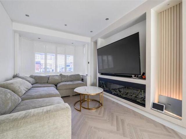 House 4 Bedroom For Sale Enfield Greater London 650000 ELS99380872