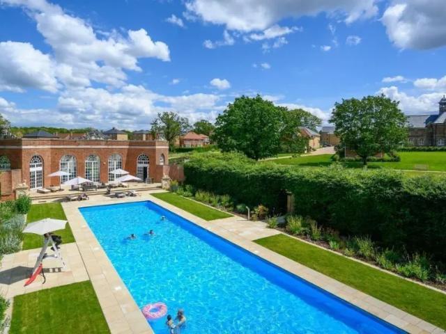 House 4 Bedroom For Sale Enfield London 1595000 ELS102596419