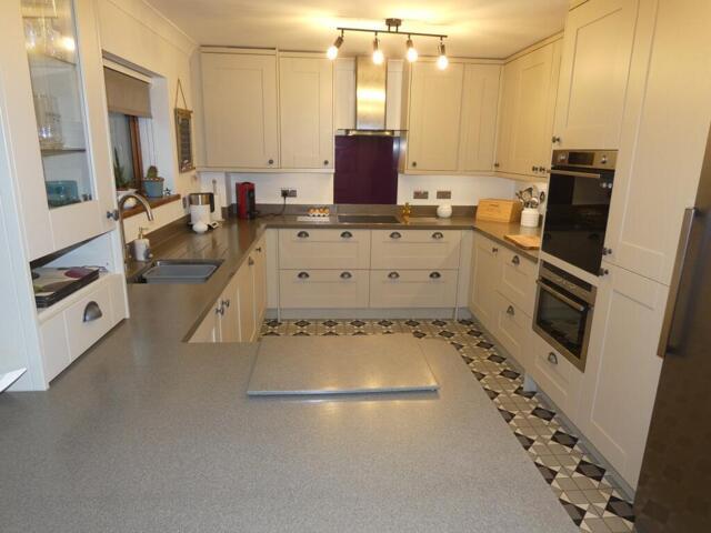 House 4 Bedroom For Sale Eaglesbush Valley Eaglesbush Valley 425000 ES98119144