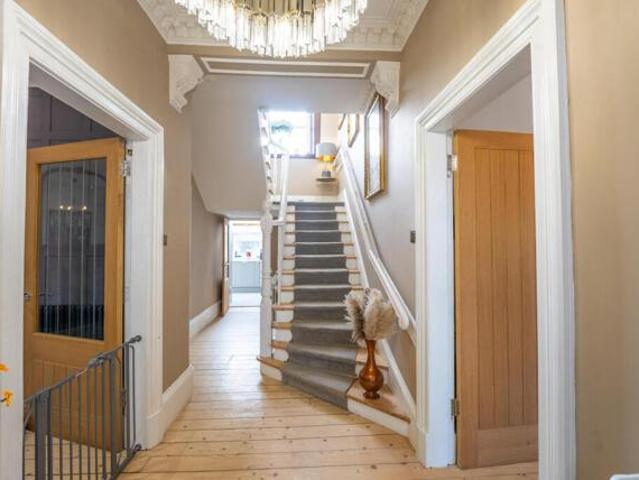 House 4 Bedroom For Sale East Dunbartonshire East Dunbartonshire 500000 ELS100541156