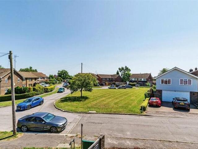 House 4 Bedroom For Sale East Grinstead West Sussex 575000 ES101678596