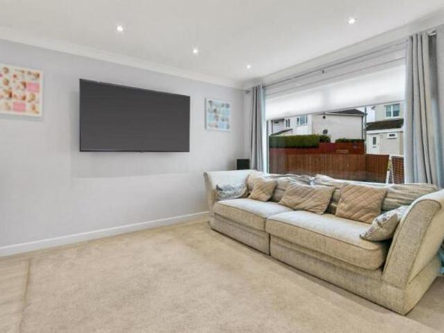 House 4 Bedroom For Sale East Renfrewshire East Renfrewshire 340000 ES99345052