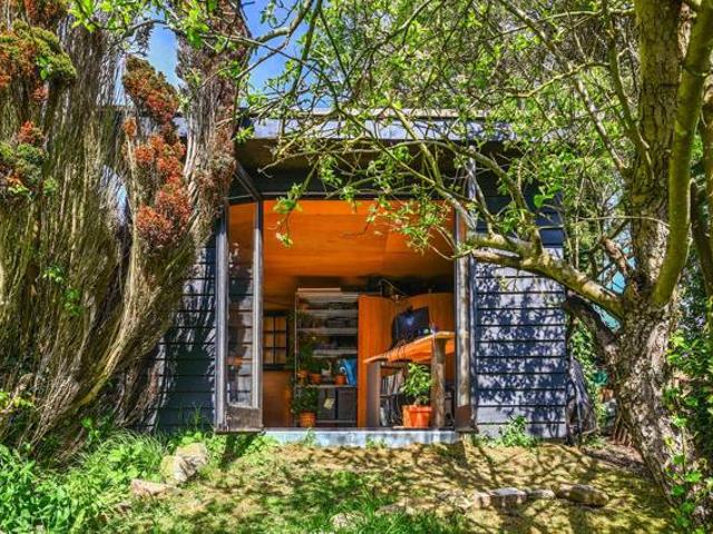 House 4 Bedroom For Sale East Sussex East Sussex 519000 ES90384901