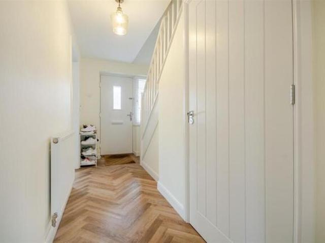 House 4 Bedroom For Sale Eastwood Nottinghamshire 390000 ELS98903258