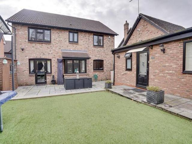 House 4 Bedroom For Sale Essex Essex 750000 ES101025404