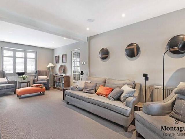 House 4 Bedroom For Sale Essex Essex 750000 ES101675697