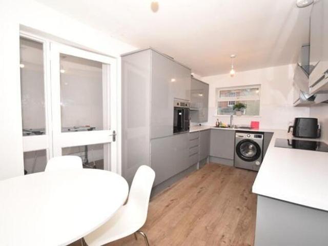 House 4 Bedroom For Sale Exeter Devon 325000 ES101856067