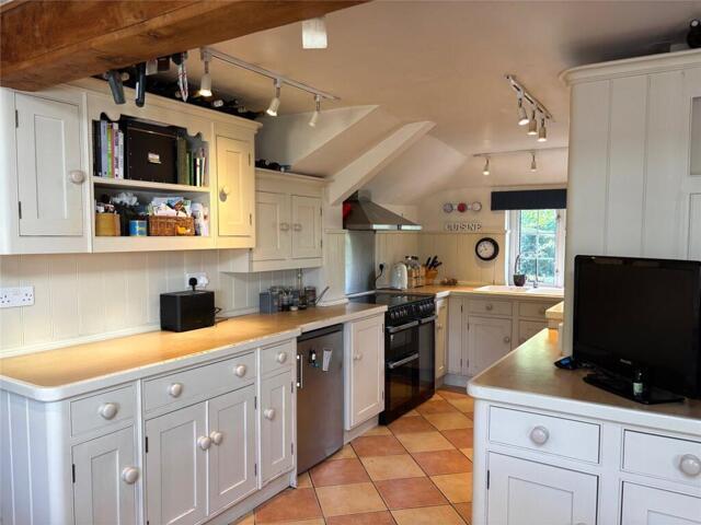 House 4 Bedroom For Sale Fordingbridge Hampshire 975000 ES99608263