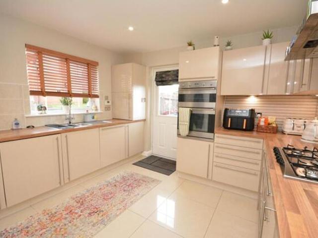 House 4 Bedroom For Sale Falkirk Falkirk 385000 ELS101676533
