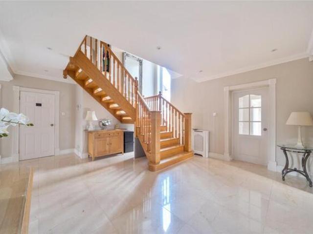 House 4 Bedroom For Sale Farnborough Hampshire 1450000 ES100685076