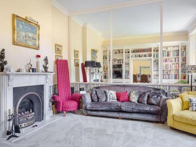 House 4 Bedroom For Sale Farnham Hertfordshire 1000000 ES98800736