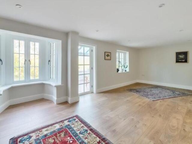 House 4 Bedroom For Sale Farnham Surrey 1575000 ES100614770