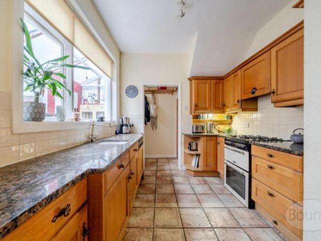 House 4 Bedroom For Sale Farnham Surrey 799950 ES99642063