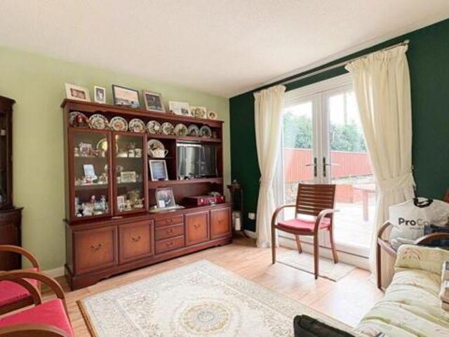 House 4 Bedroom For Sale Frampton Cotterell South Gloucestershire 600000 ES101777794