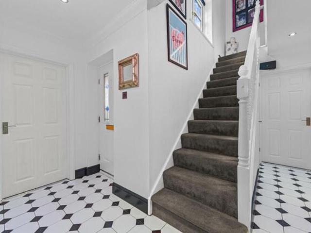 House 4 Bedroom For Sale Kettering Northamptonshire 400000 ES99029212