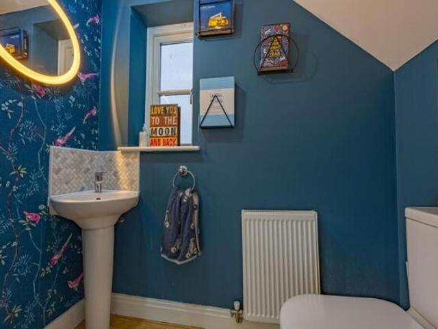 House 4 Bedroom For Sale Keynsham Bath And North East Somerset 450000 ES101678673