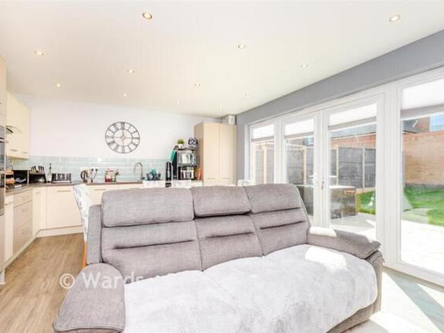 House 4 Bedroom For Sale Kent Kent 575000 ES98864674