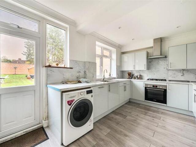 House 4 Bedroom For Sale Kingston Upon Thames Greater London 999950 ELS100191952