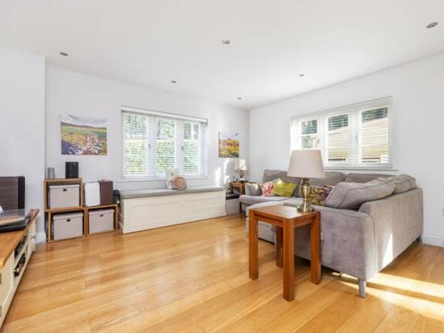 House 4 Bedroom For Sale Kings Worthy Hampshire 1195000 ES100579084