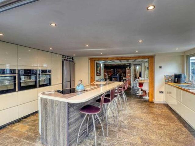 House 4 Bedroom For Sale Kirby Cross Essex 650000 ELS101678373