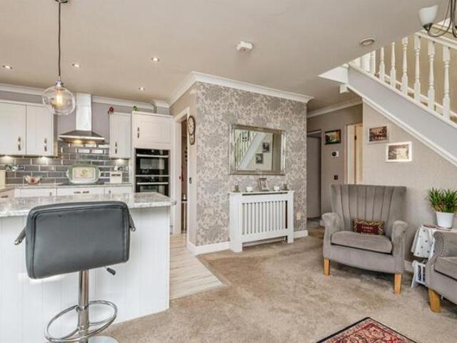 House 4 Bedroom For Sale Holmfirth West Yorkshire 450000 ELS101119355