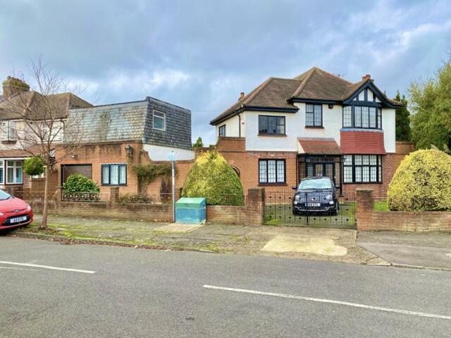 House 4 Bedroom For Sale Hayes Greater London 899995 ELS99571732