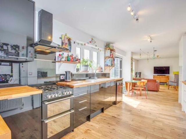 House 4 Bedroom For Sale Haddenham Buckinghamshire 897000 ELS98903393