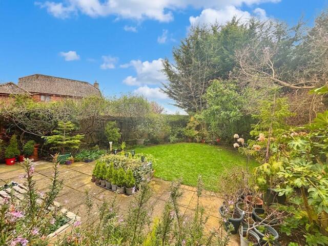 House 4 Bedroom For Sale Hampshire Hampshire 494950 ES100503287