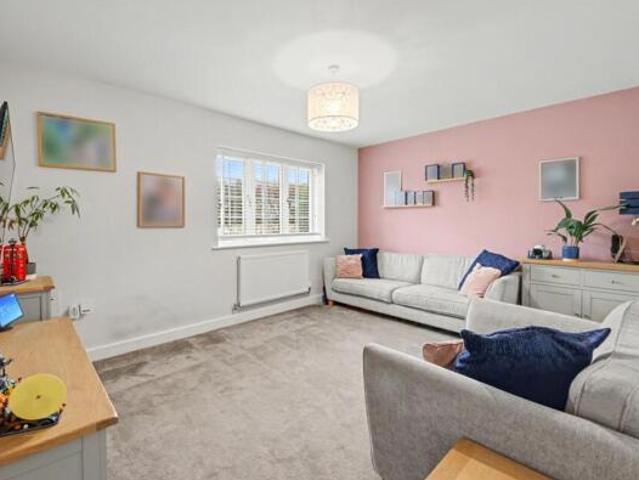 House 4 Bedroom For Sale Hampshire Hampshire 600000 ES100366129