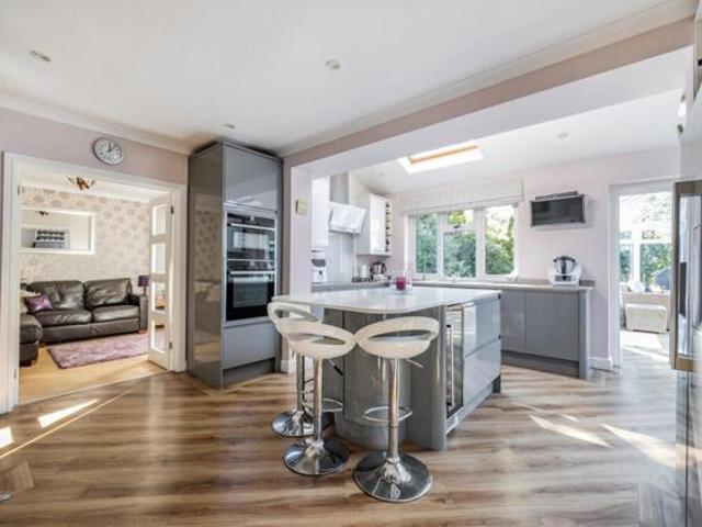 House 4 Bedroom For Sale Hampshire Hampshire 950000 ES101675481