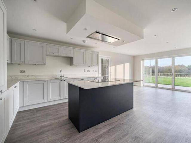 House 4 Bedroom For Sale Hampshire Hampshire 1150000 ELS100097033