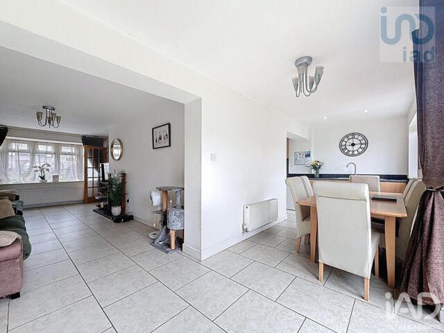 House 4 Bedroom For Sale Harlow Essex 415000 ELS100058260