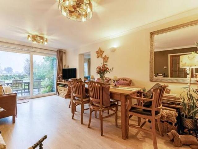 House 4 Bedroom For Sale Harpenden Hertfordshire 1195000 ELS99437399