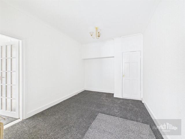 House 4 Bedroom For Sale Harwich Essex 280000 ES99344762