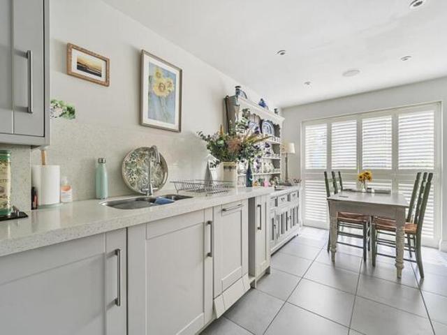 House 4 Bedroom For Sale Haslemere Surrey 775000 ELS100096831