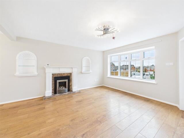 House 4 Bedroom For Sale Heanor Derbyshire 280000 ELS100578959