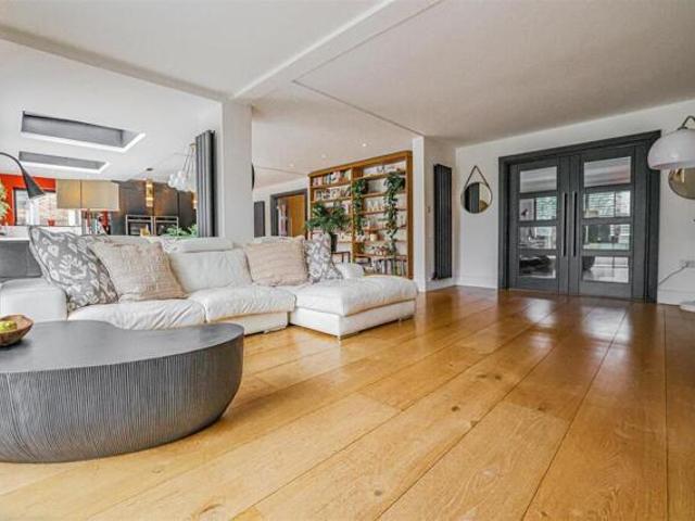 House 4 Bedroom For Sale Hemel Hempstead Hertfordshire 1500000 ES100057919