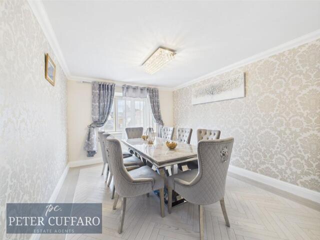 House 4 Bedroom For Sale Hertfordshire Hertfordshire 759500 ELS100649220
