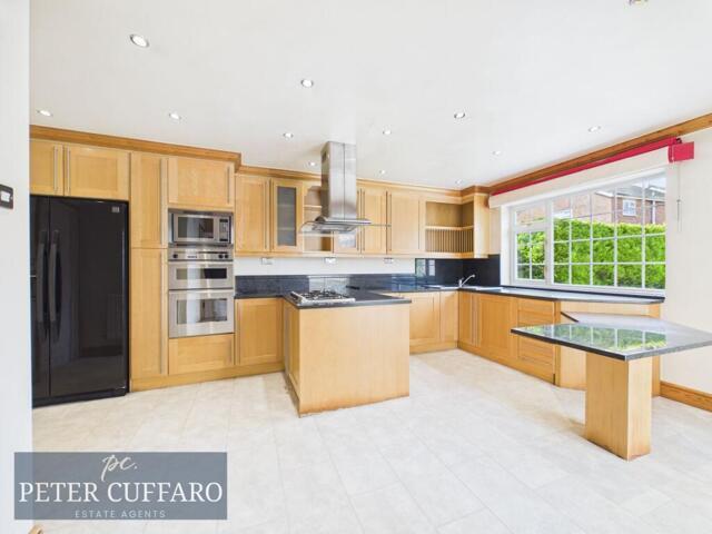 House 4 Bedroom For Sale Hertfordshire Hertfordshire 875000 ELS101676450