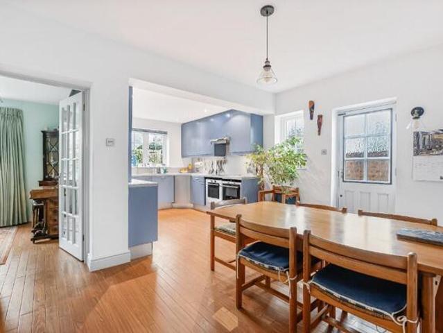 House 4 Bedroom For Sale Hertfordshire Hertfordshire 800000 ELS99475779