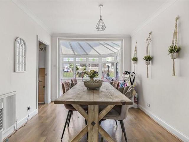 House 4 Bedroom For Sale Hertfordshire Hertfordshire 950000 ELS99608502