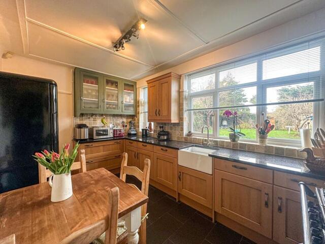 House 4 Bedroom For Sale Heswall Wirral 575000 ES101119441