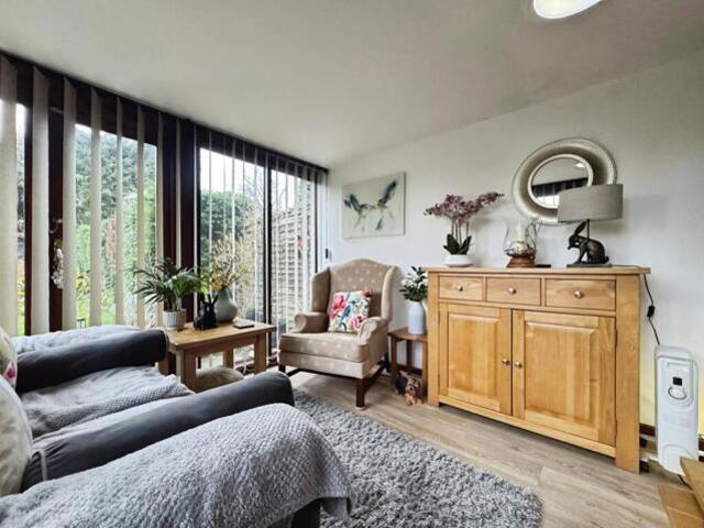 House 4 Bedroom For Sale High Wycombe Buckinghamshire 525000 ELS101316105