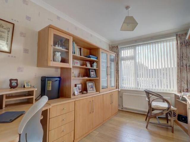 House 4 Bedroom For Sale High Wycombe Buckinghamshire 750000 ES100854861