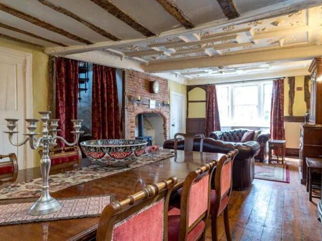 House 4 Bedroom For Sale High Street High Street 485000 ELS100158464